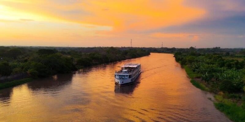 Luxury Ship Debuts In Colombia - TravelTalk